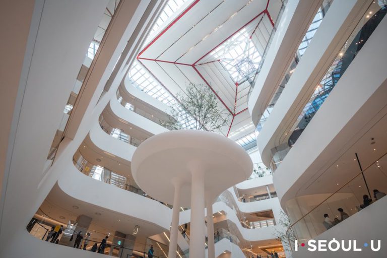 Hyundai Seoul: Seoul's New Concept Department Store | KoreaTravelPost