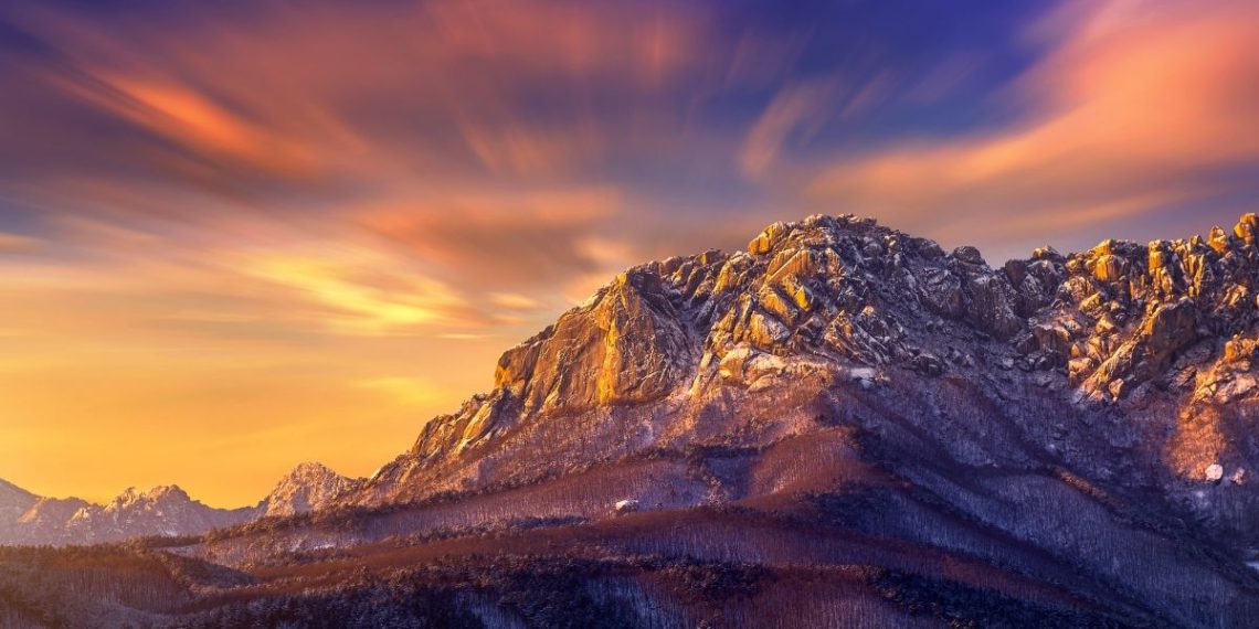 A Comprehensive Guide for Hiking at Jangsan Mountain | KoreaTravelPost