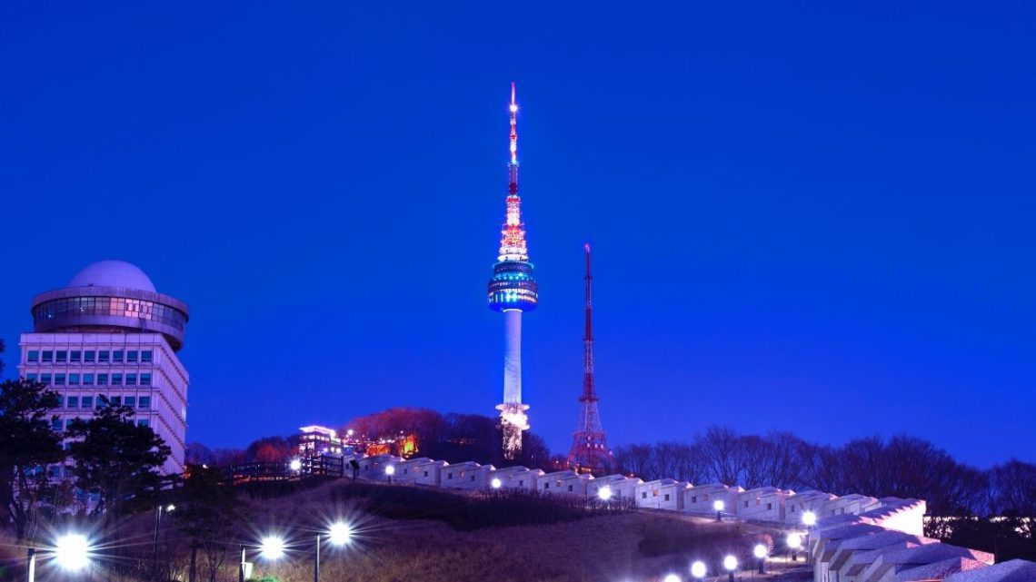 Seoul City Guide: A Tourist's Guide to Visiting N Seoul Tower ...
