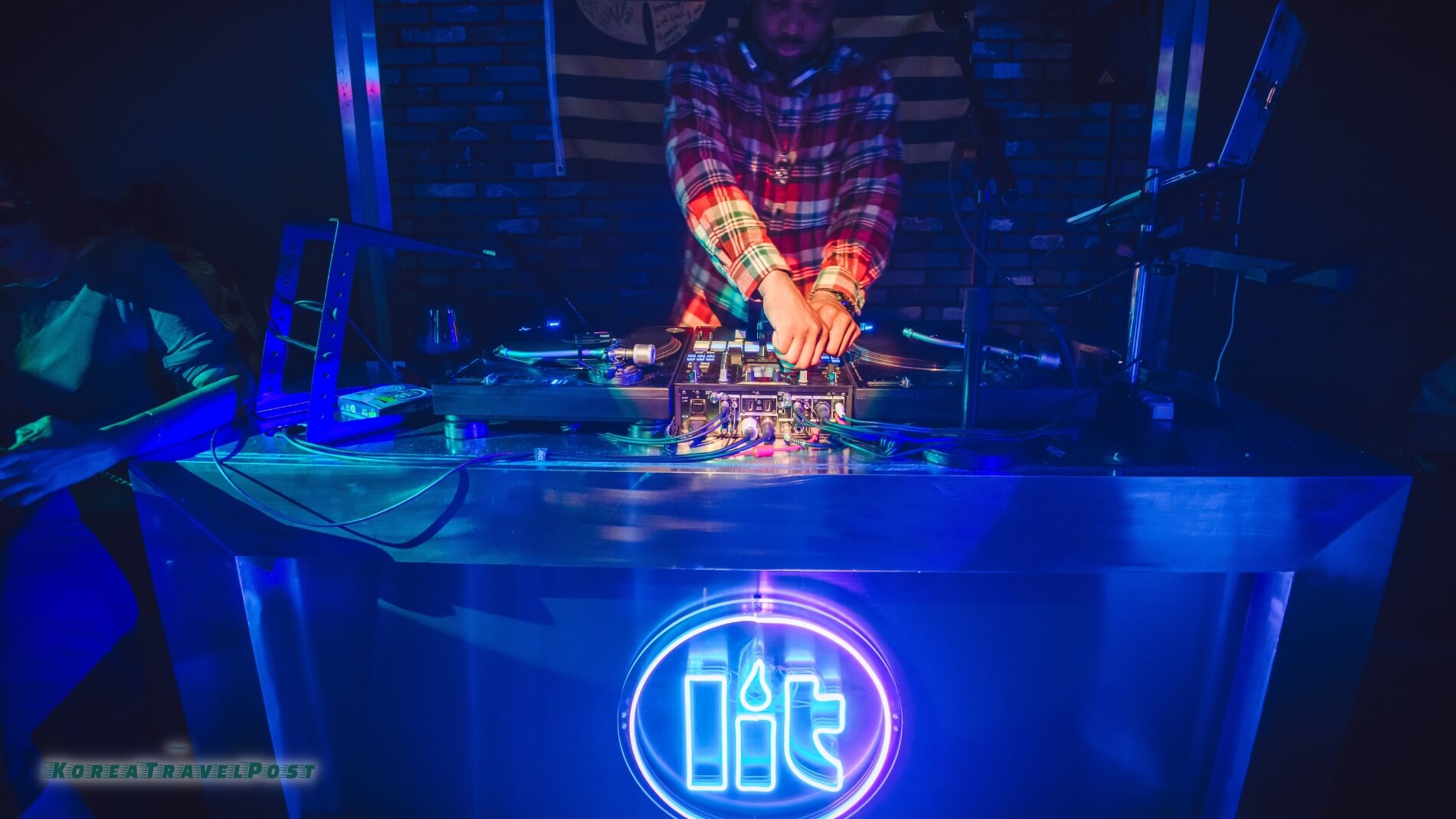 Lit Lounge Itaewon Birthday: Celebrating a Year of Unforgettable Nights ...