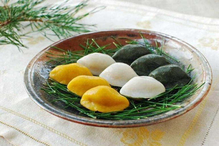 All About Songpyeon: Iconic Food Tradition of Chuseok in South Korea ...