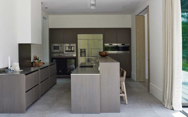 Live Your Own K-Drama at Oak Valley: The Real-Life Chaebol House Hidden ...